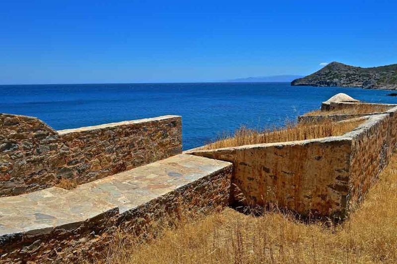 Secretes of Crete The history of Spinalonga island